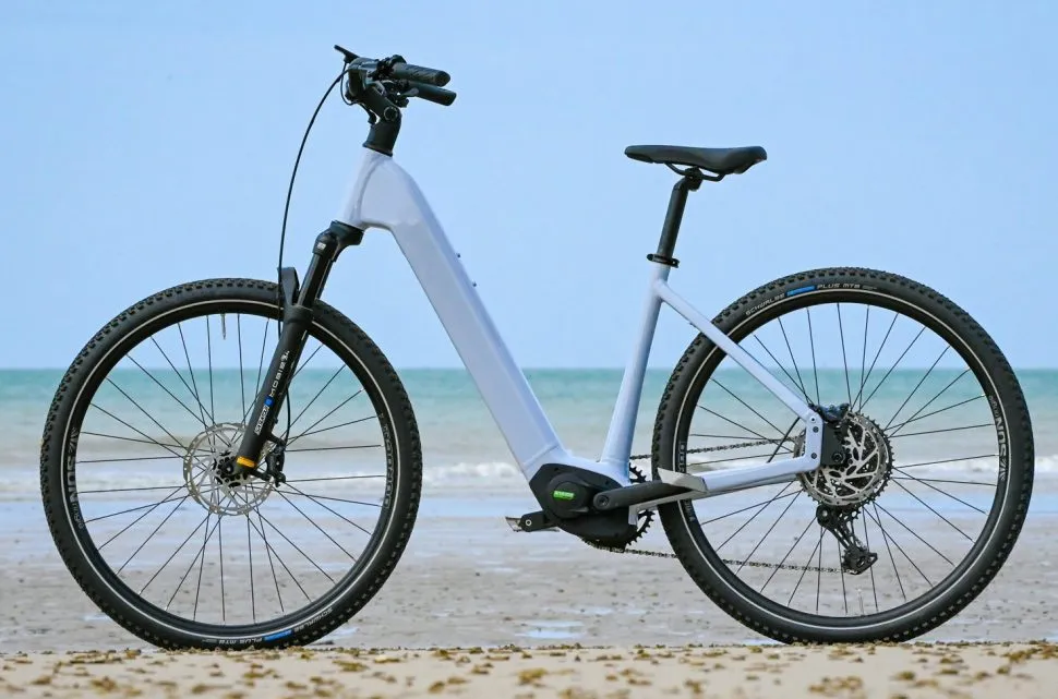 New Ananda motor platform covers trekking, city and e-MTB | Cycling ...